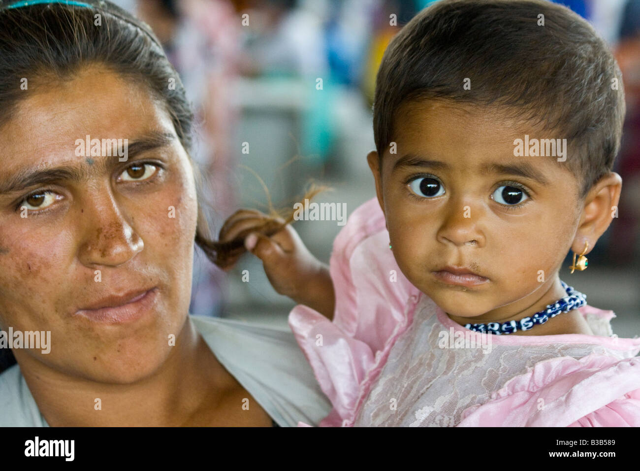 Gypsy Mother and Baby in the Siab Market in Samarkand Uzbekistan Stock ...