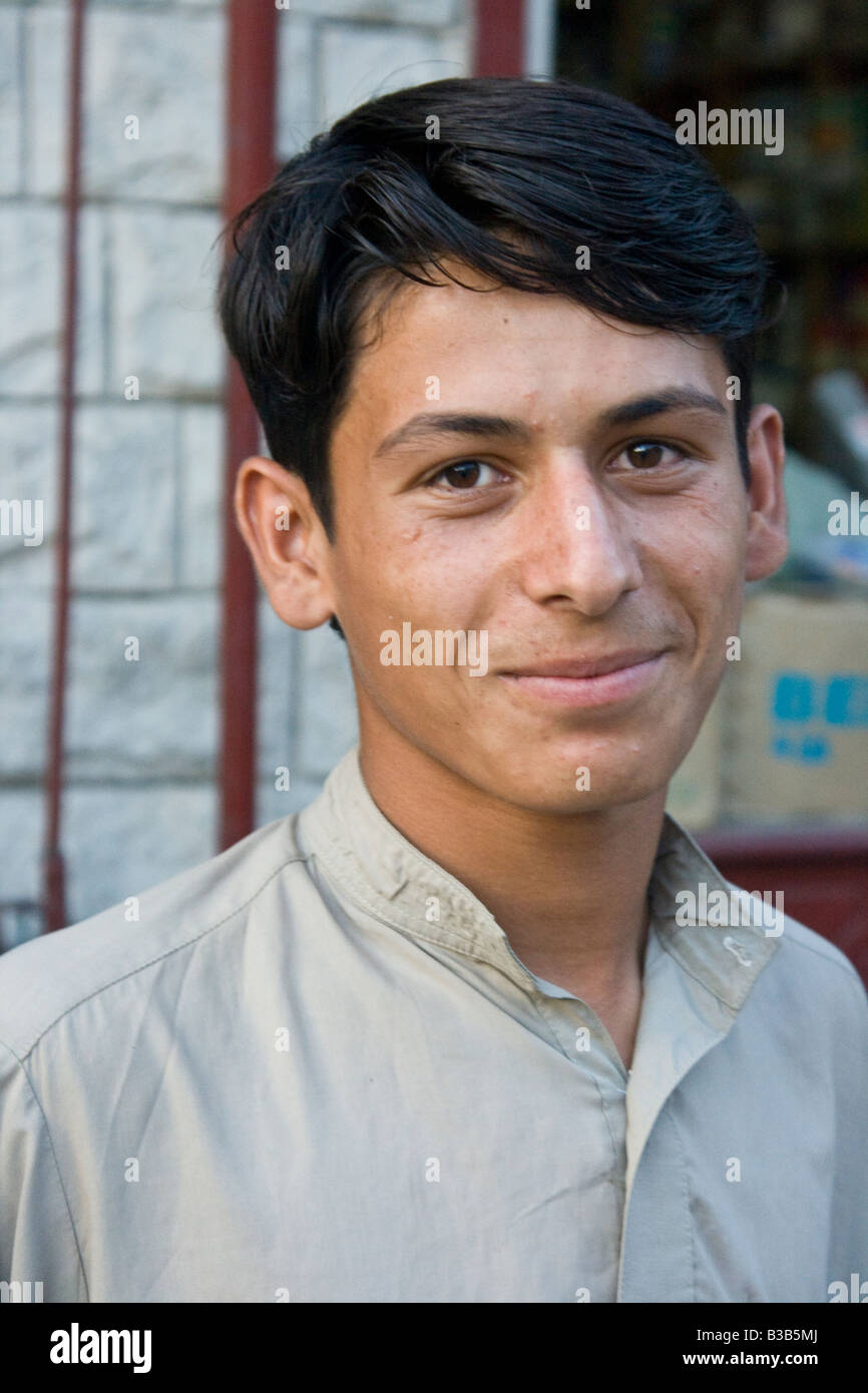 Pakistani man young hi-res stock photography and images - Alamy
