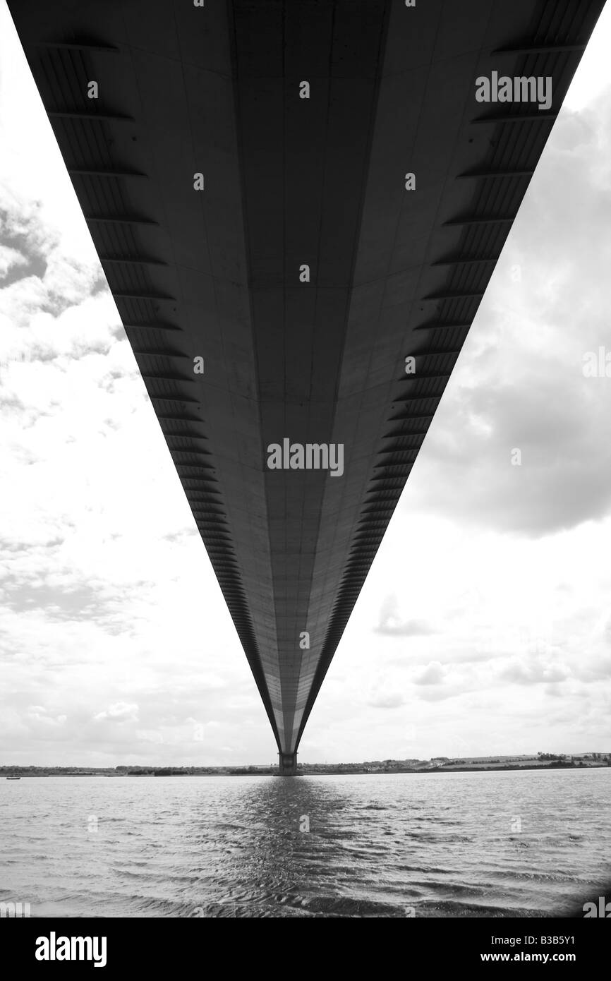 Humber bridge Black and White Stock Photos & Images - Alamy