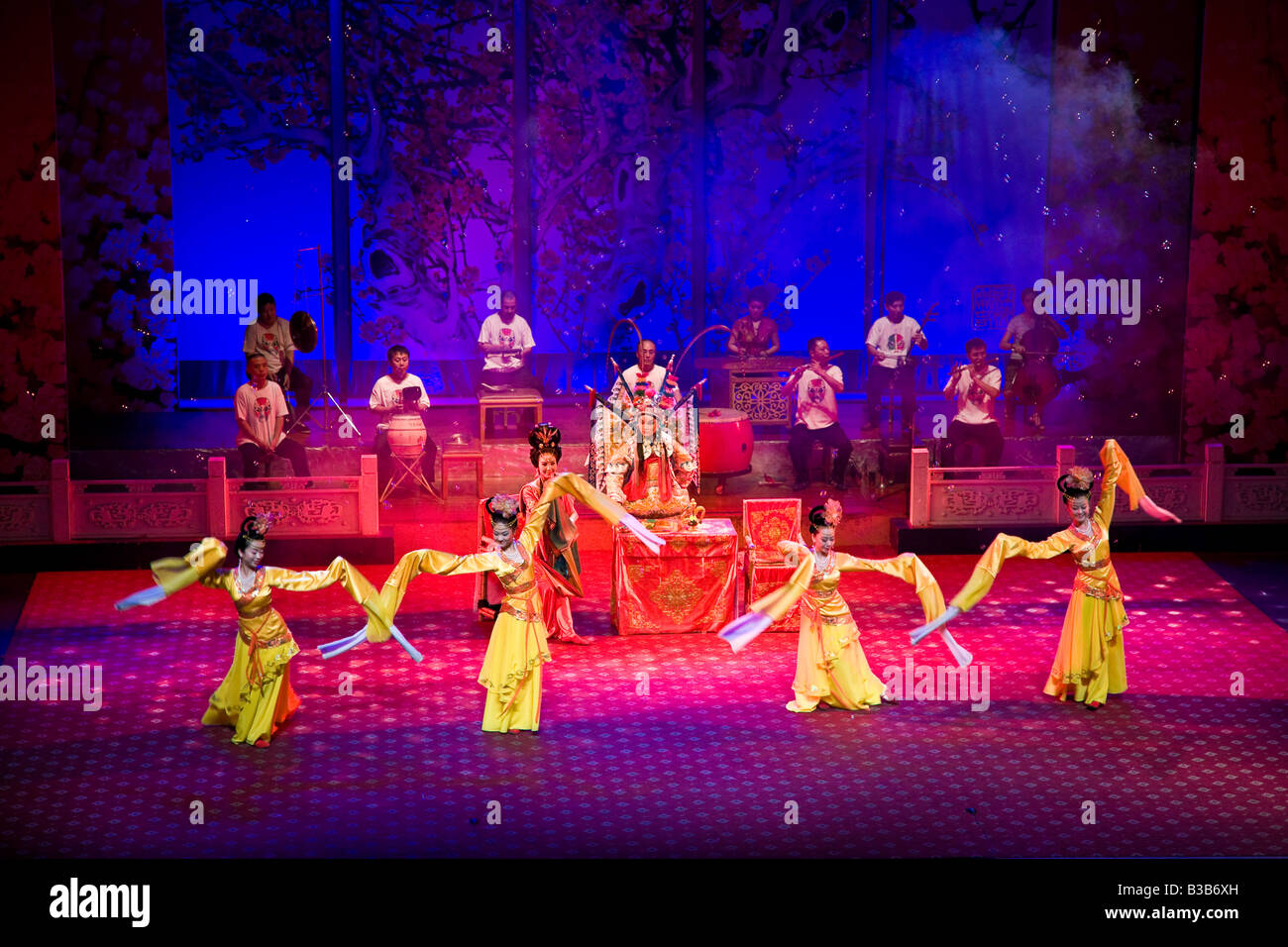 Sichuan Opera or Chuanxi performed in Chengdu China JMH3260 Stock Photo ...