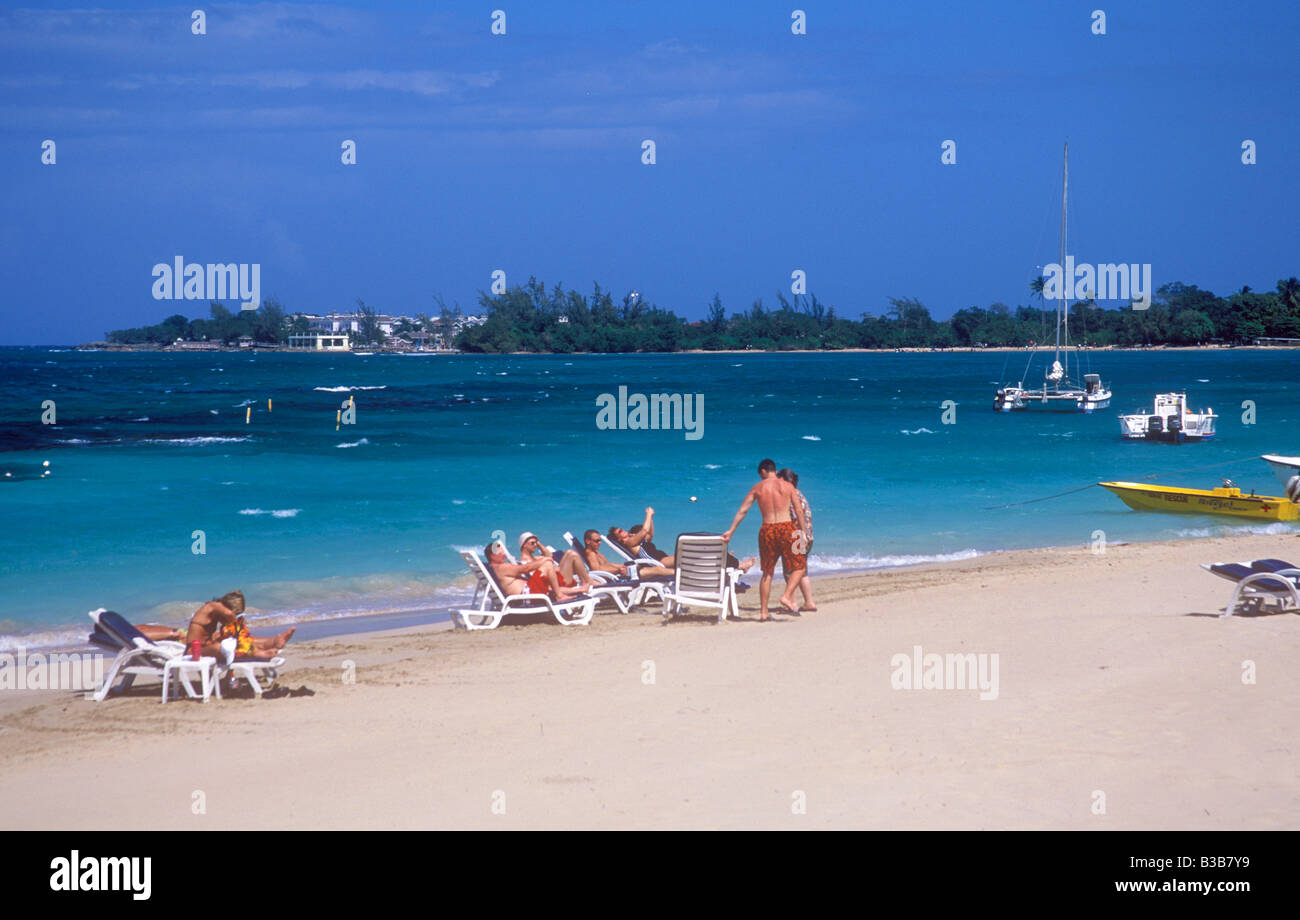 Runaway bay jamaica hi-res stock photography and images - Alamy
