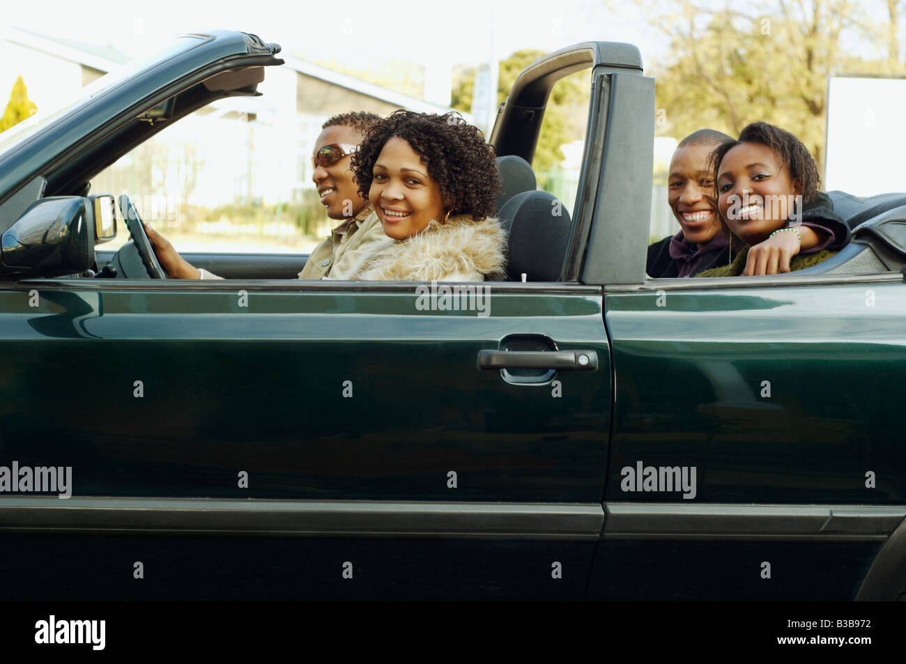 African couples hi-res stock photography and images - Alamy