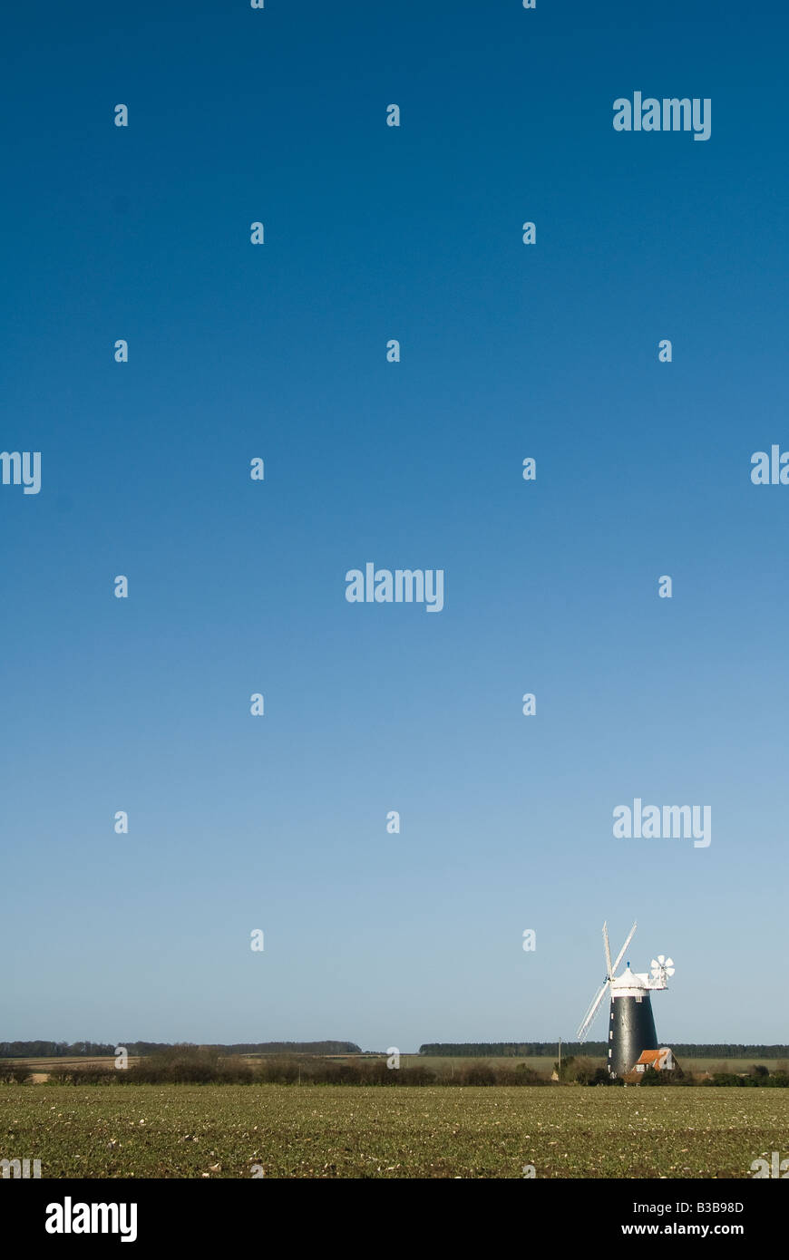 Burnham overy tower windmill hi-res stock photography and images - Alamy