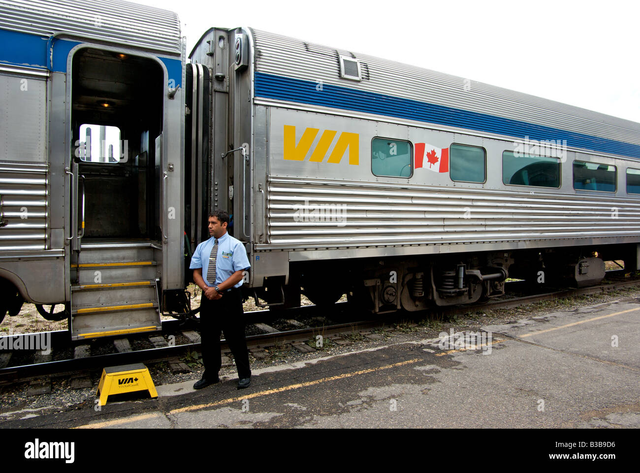 Railcar coach hi-res stock photography and images - Alamy