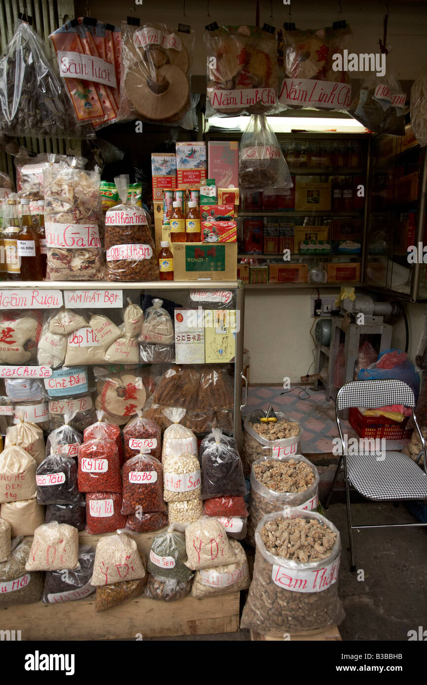 Vietnamese grocery store hi-res stock photography and images - Alamy