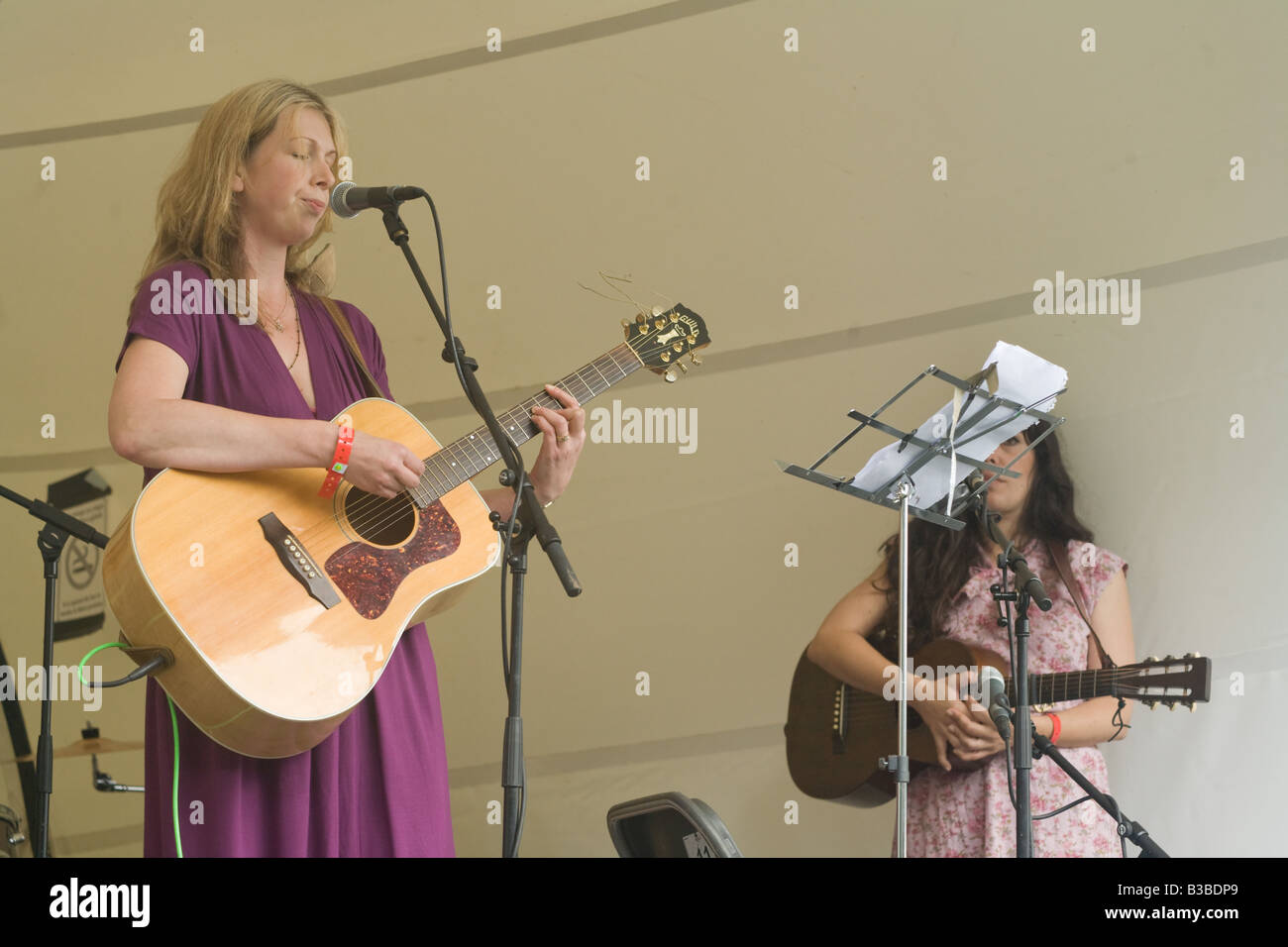 Jane weaver folk singer hi-res stock photography and images - Alamy