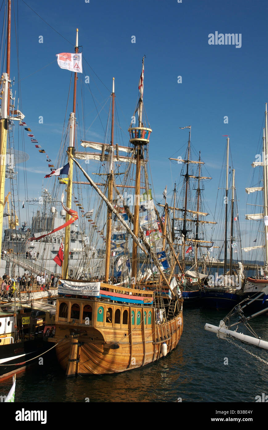Brest harbour festival hi-res stock photography and images - Alamy
