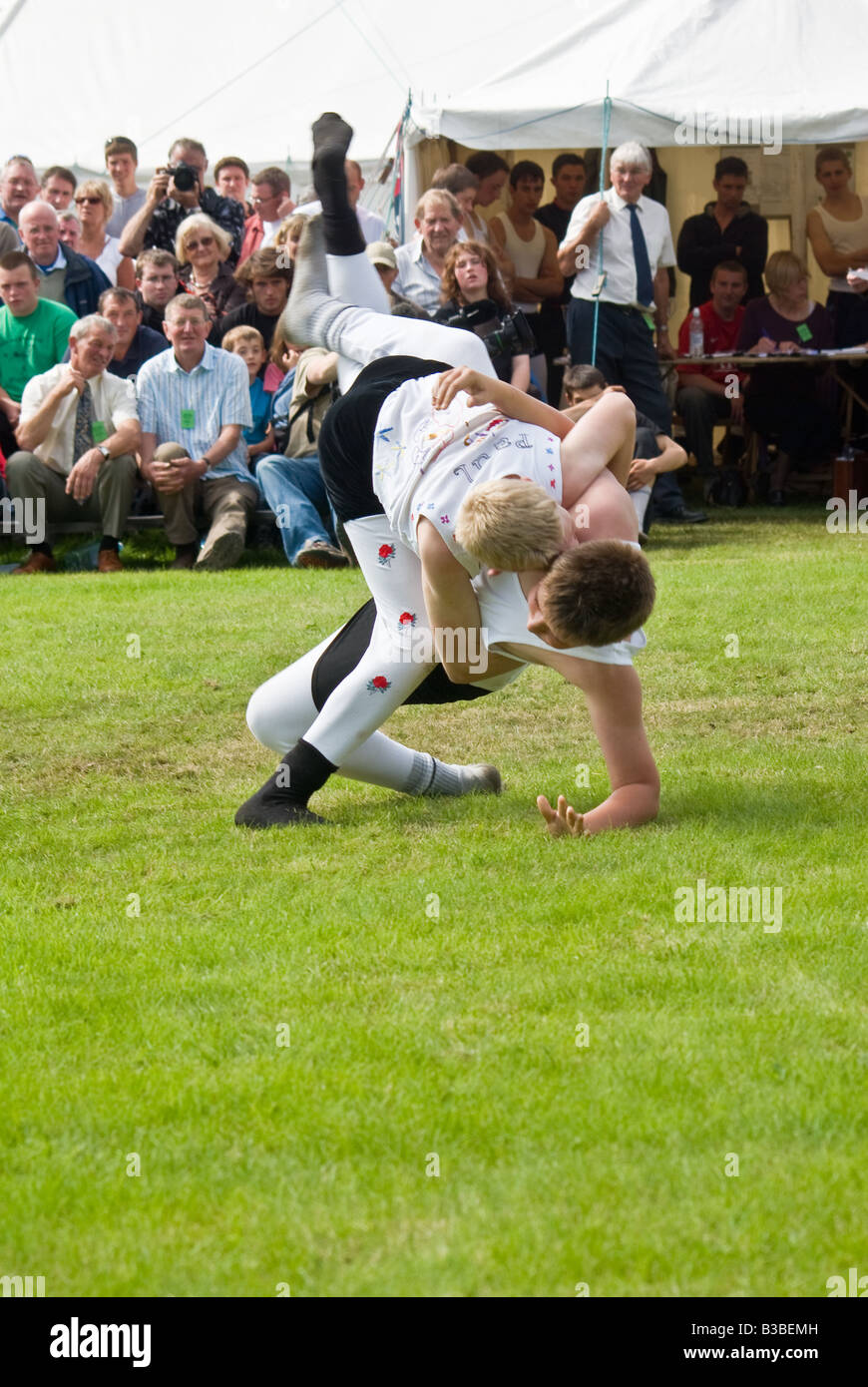 Cumberland and Westmorland wrestling at Grasmere show Stock Photo - Alamy