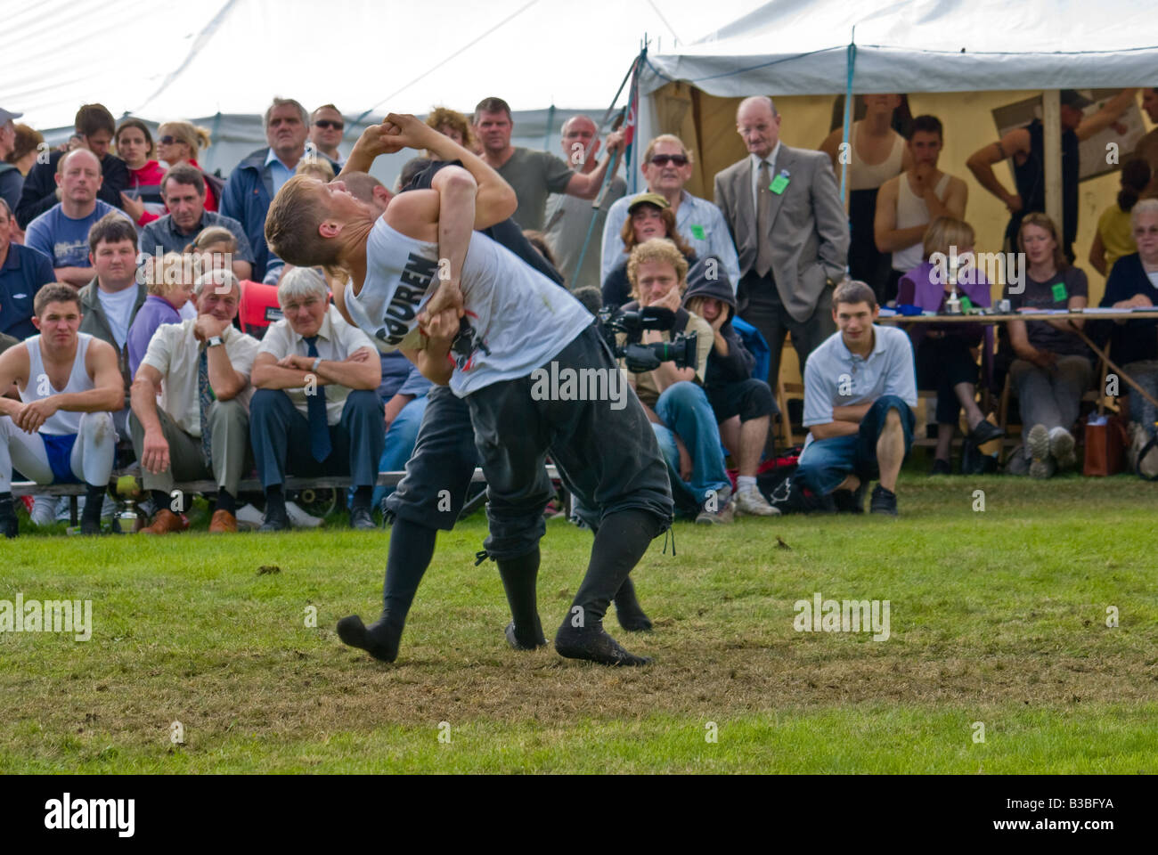 Cumberland and Westmorland wrestling at Grasmere show Stock Photo - Alamy