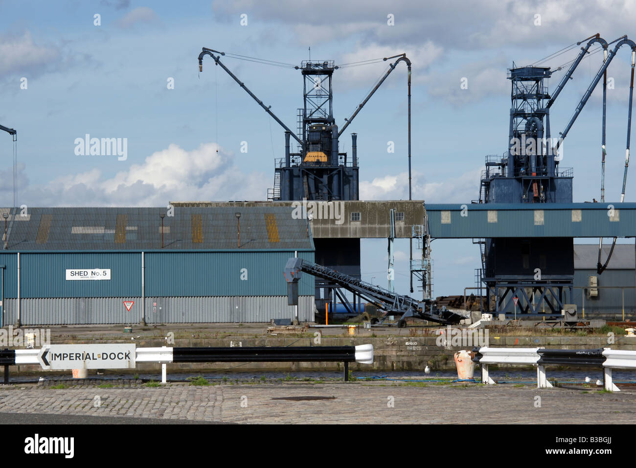 Leith Port, Edinburgh Stock Photo - Alamy