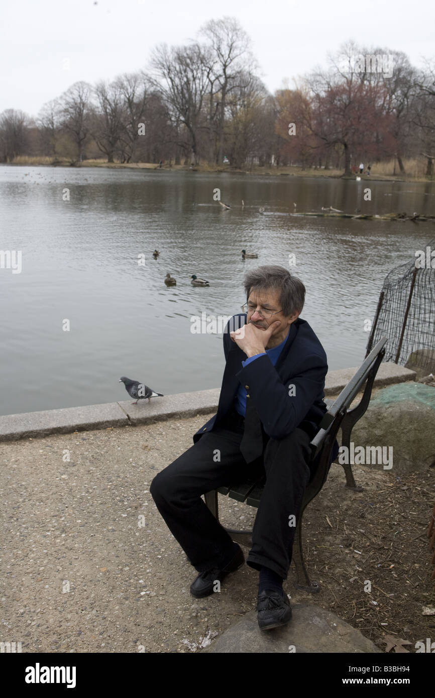 Man in early 60s portrait hi-res stock photography and images - Alamy