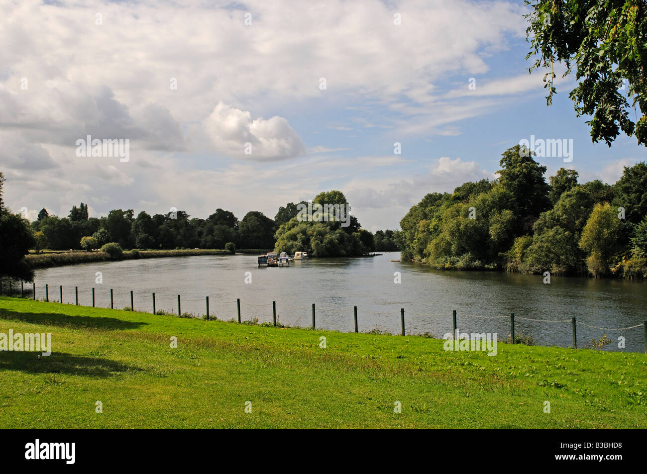 Idyilic hi-res stock photography and images - Alamy