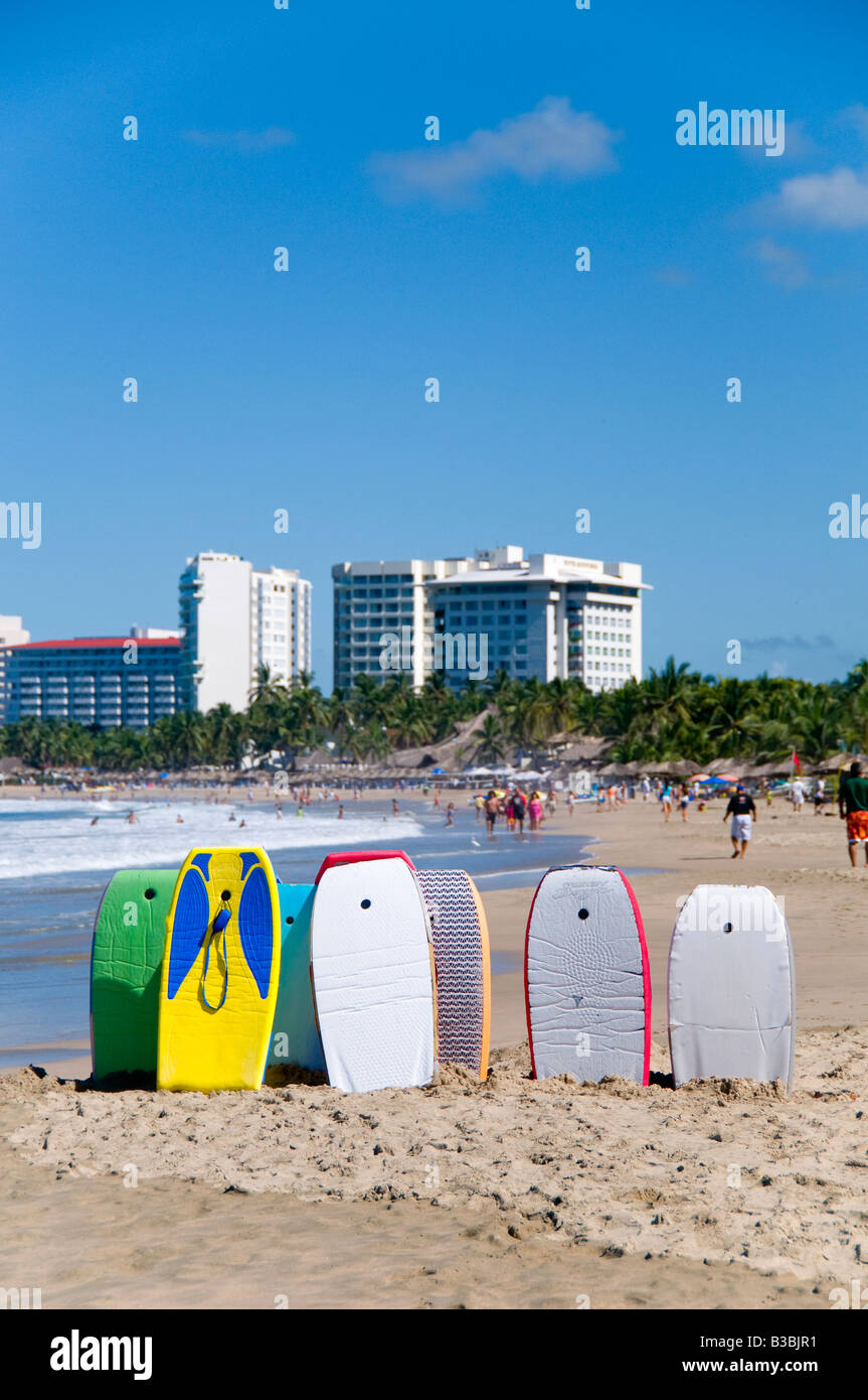 Ixtapa beach resort images hi-res stock photography and images - Alamy