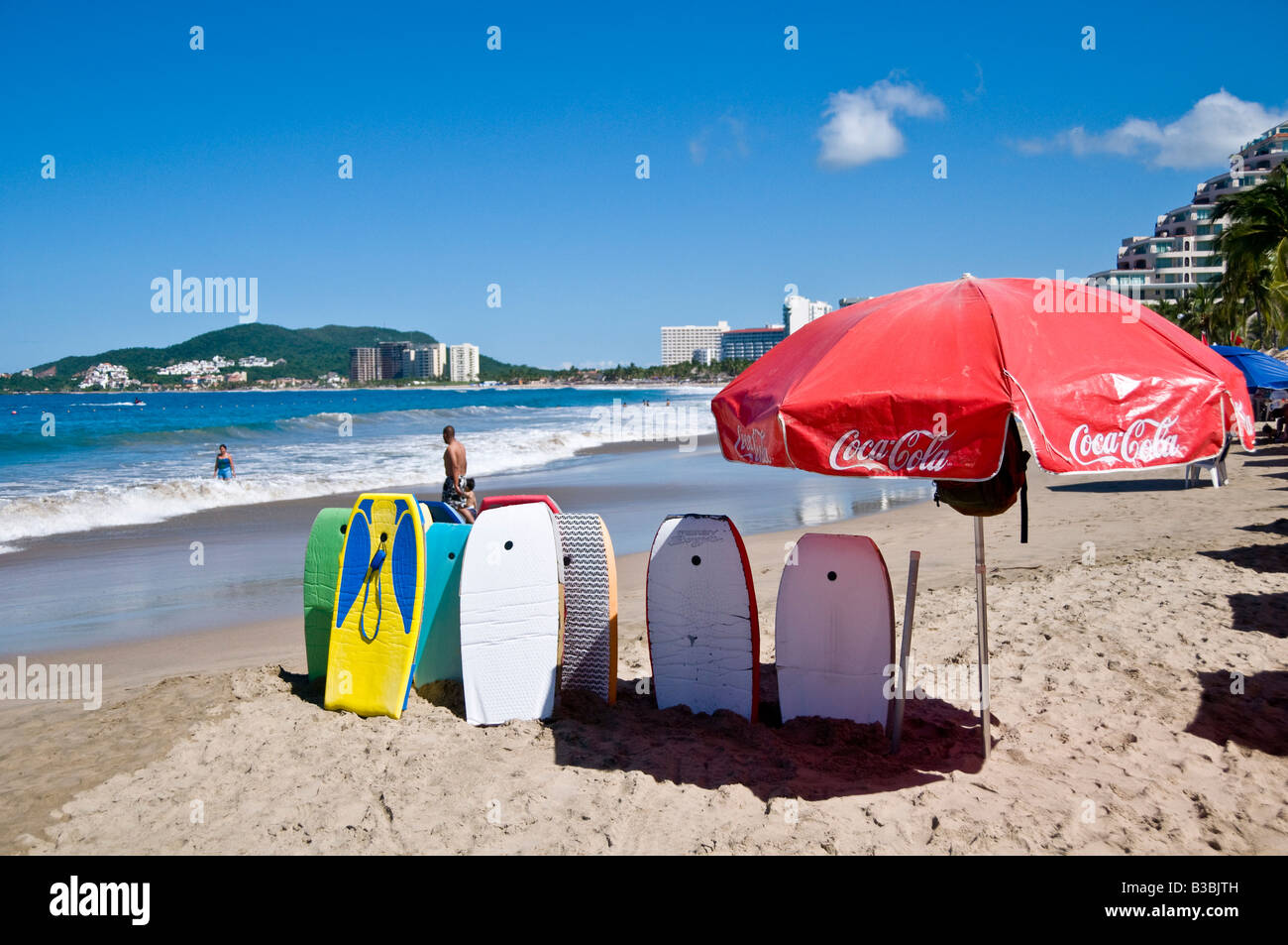Palmar Bay Beach Ixtapa Mexico // IXTAPA, Mexico - Bahia del Palmar ...