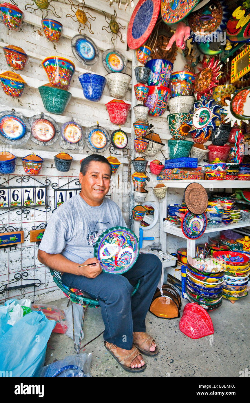 Craft Store Zihuatanejo Mexico // ZIHUATANEJO, Mexico - Local craft ...