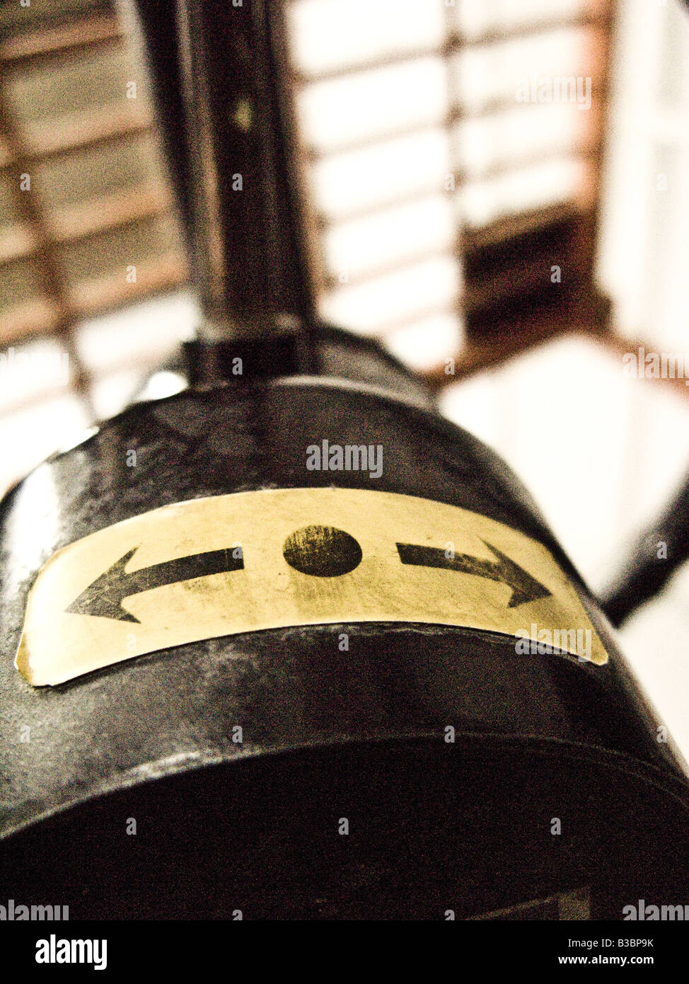 Right move sign hi-res stock photography and images - Alamy