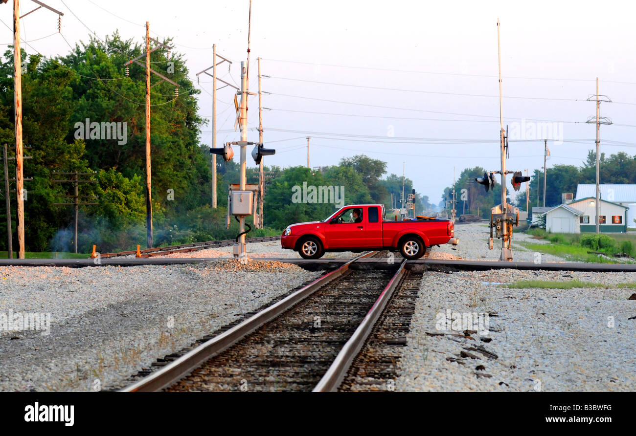 A rural railroad crossing of the CN line Stock Photo - Alamy