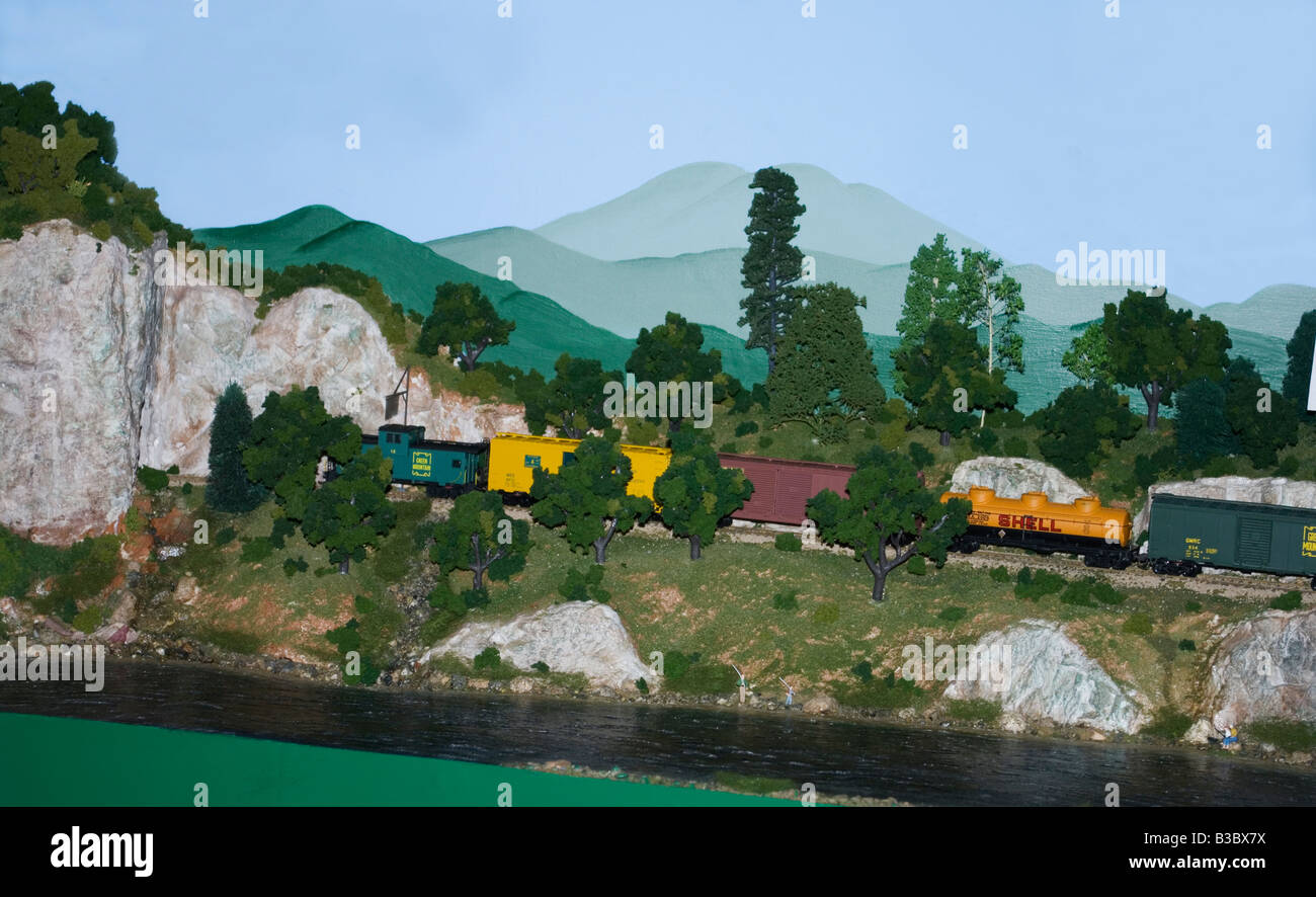 Model train sets hi-res stock photography and images - Alamy
