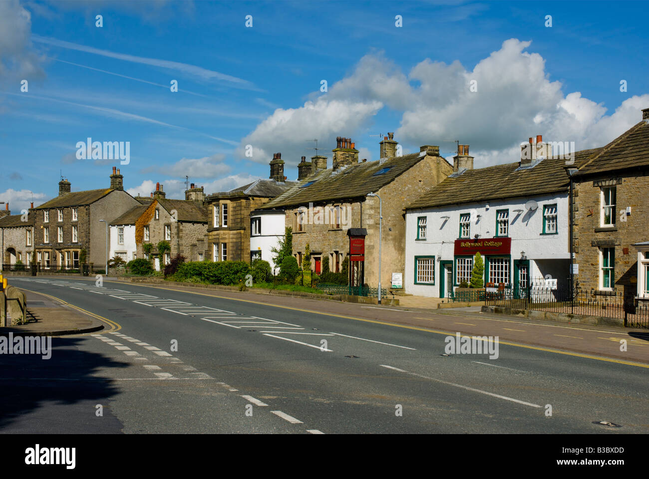 Gargrave village hi-res stock photography and images - Alamy