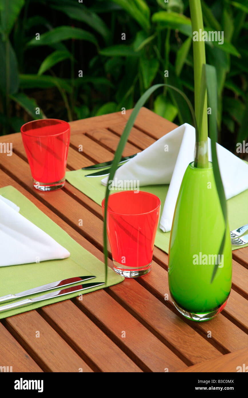 Asian table setting hi-res stock photography and images - Alamy