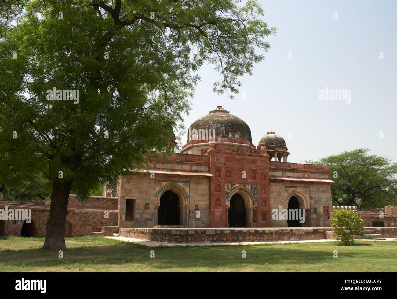 A building within the complex of Humayun's Tomb in central Delhi, India ...