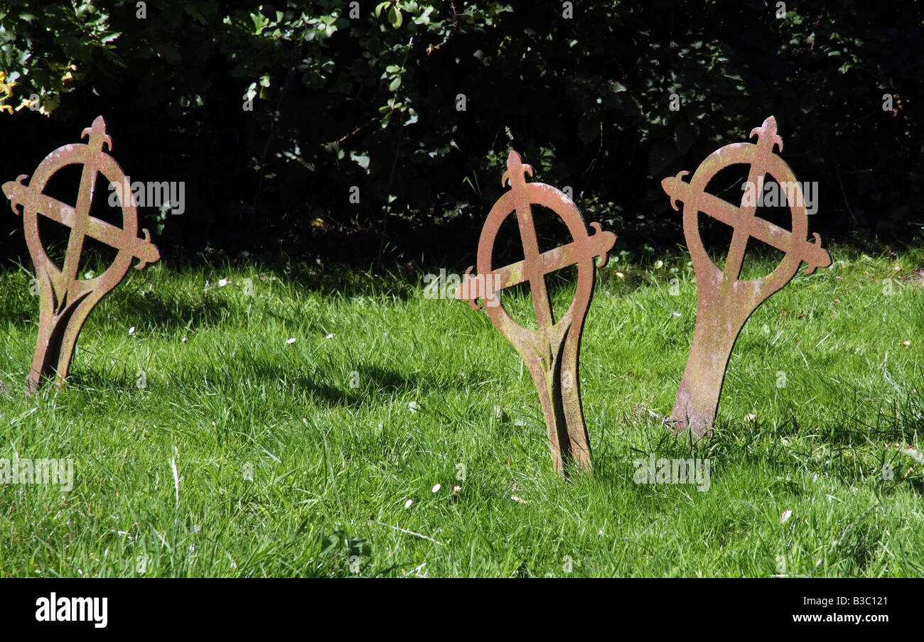 Metal grave marker hi-res stock photography and images - Alamy