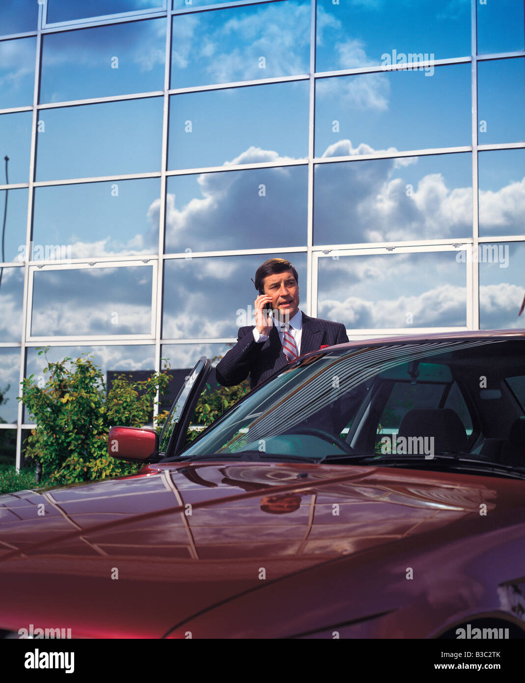 Great telephone suit hi-res stock photography and images - Alamy