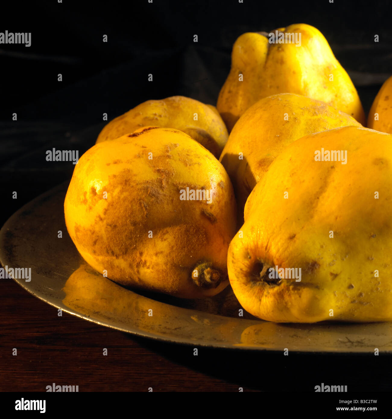 Hard skinned fruit hi-res stock photography and images - Alamy