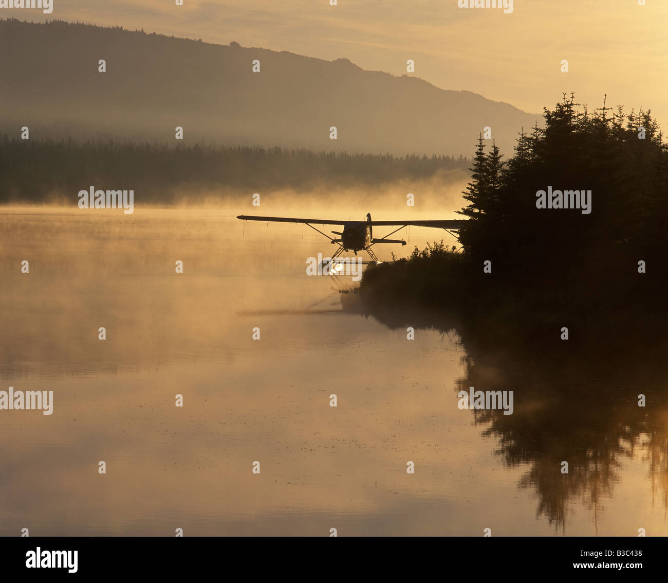 Float plane on Beluga lake in Alaska Stock Photo - Alamy