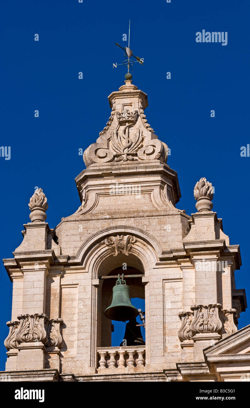 Ancient walled city hi-res stock photography and images - Alamy