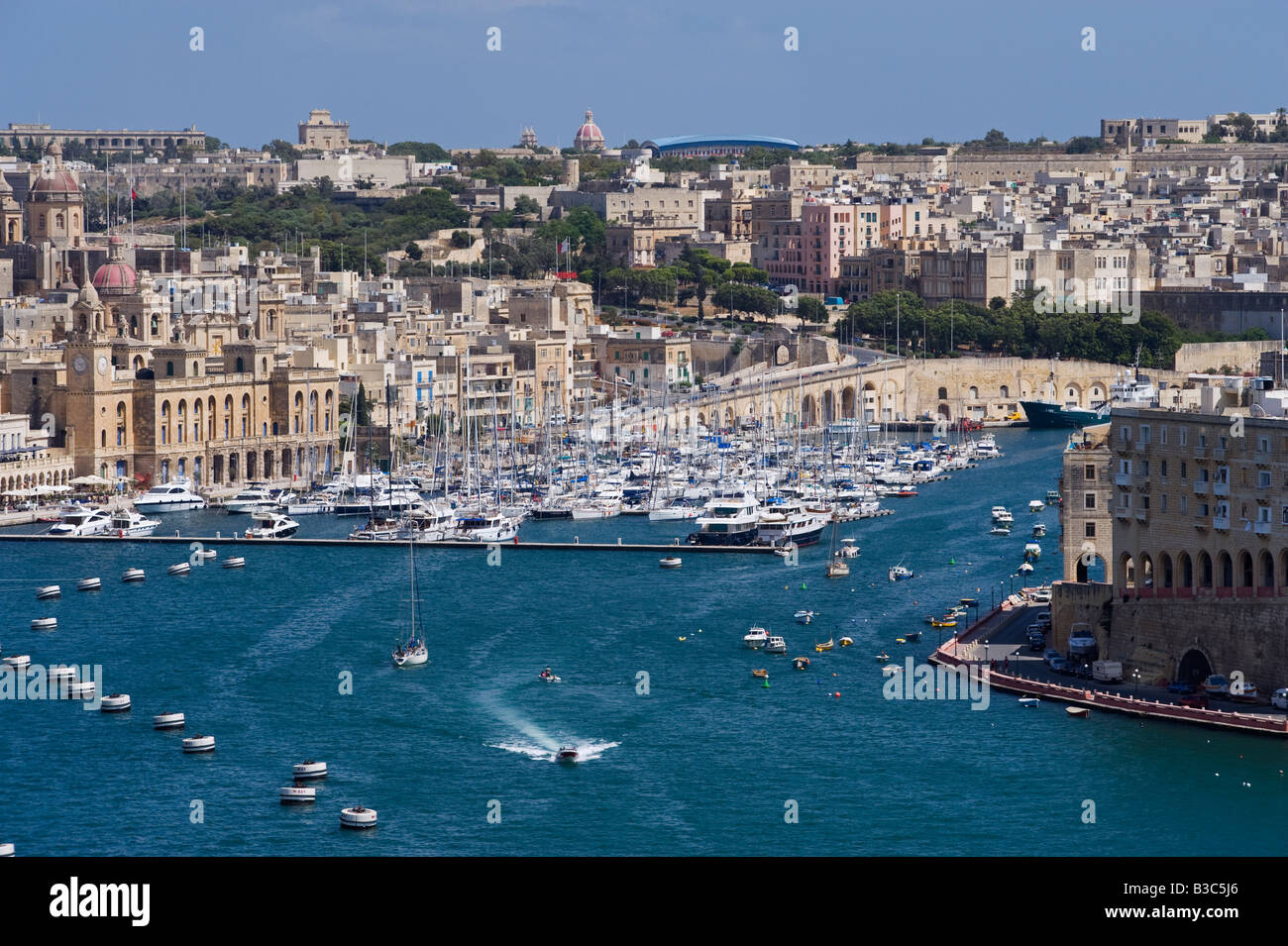 Malta, Vittoriosa. View across Valletta's Grand Harbour to Dockyard ...