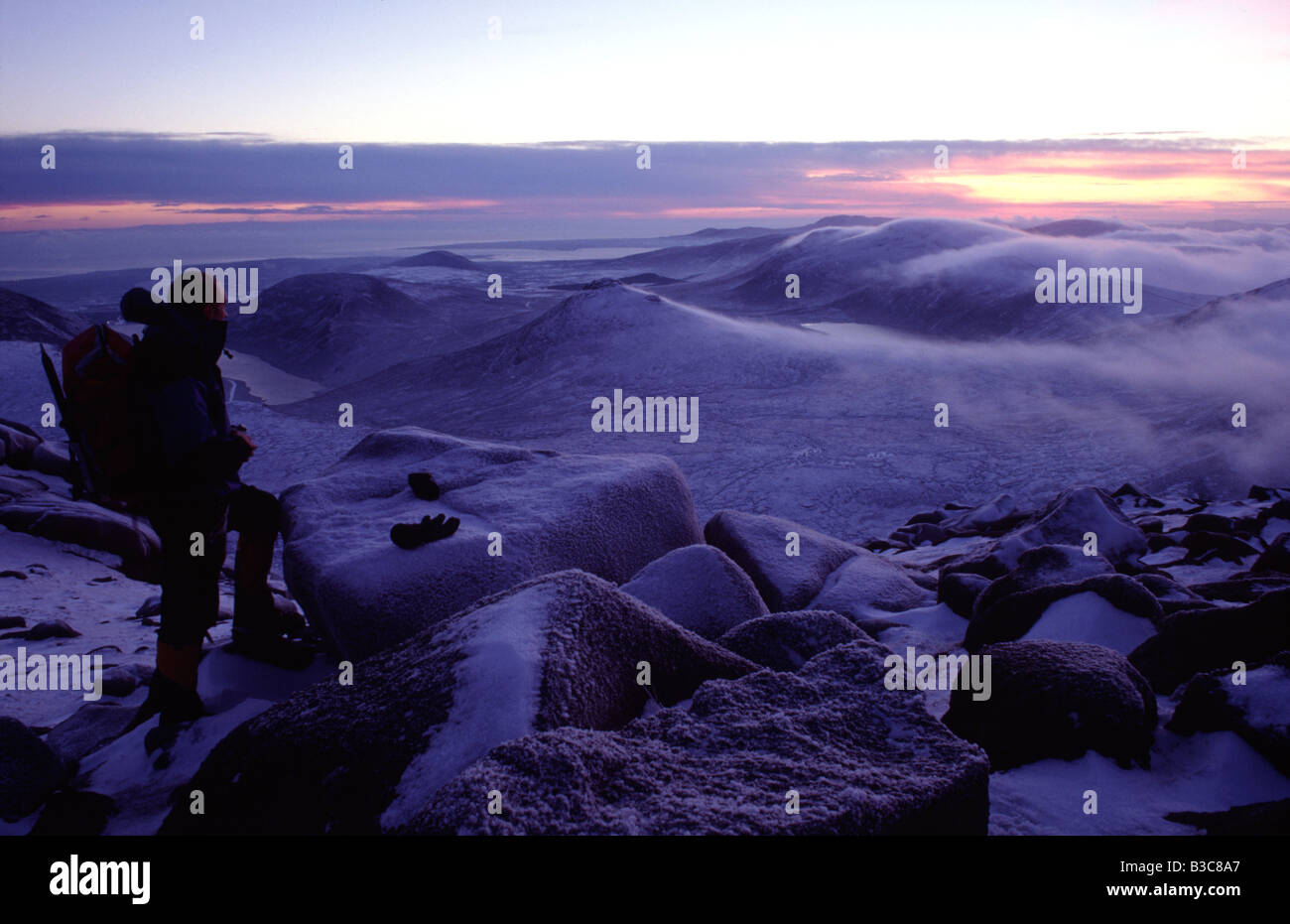 Slieve bearnagh mournes hi-res stock photography and images - Alamy