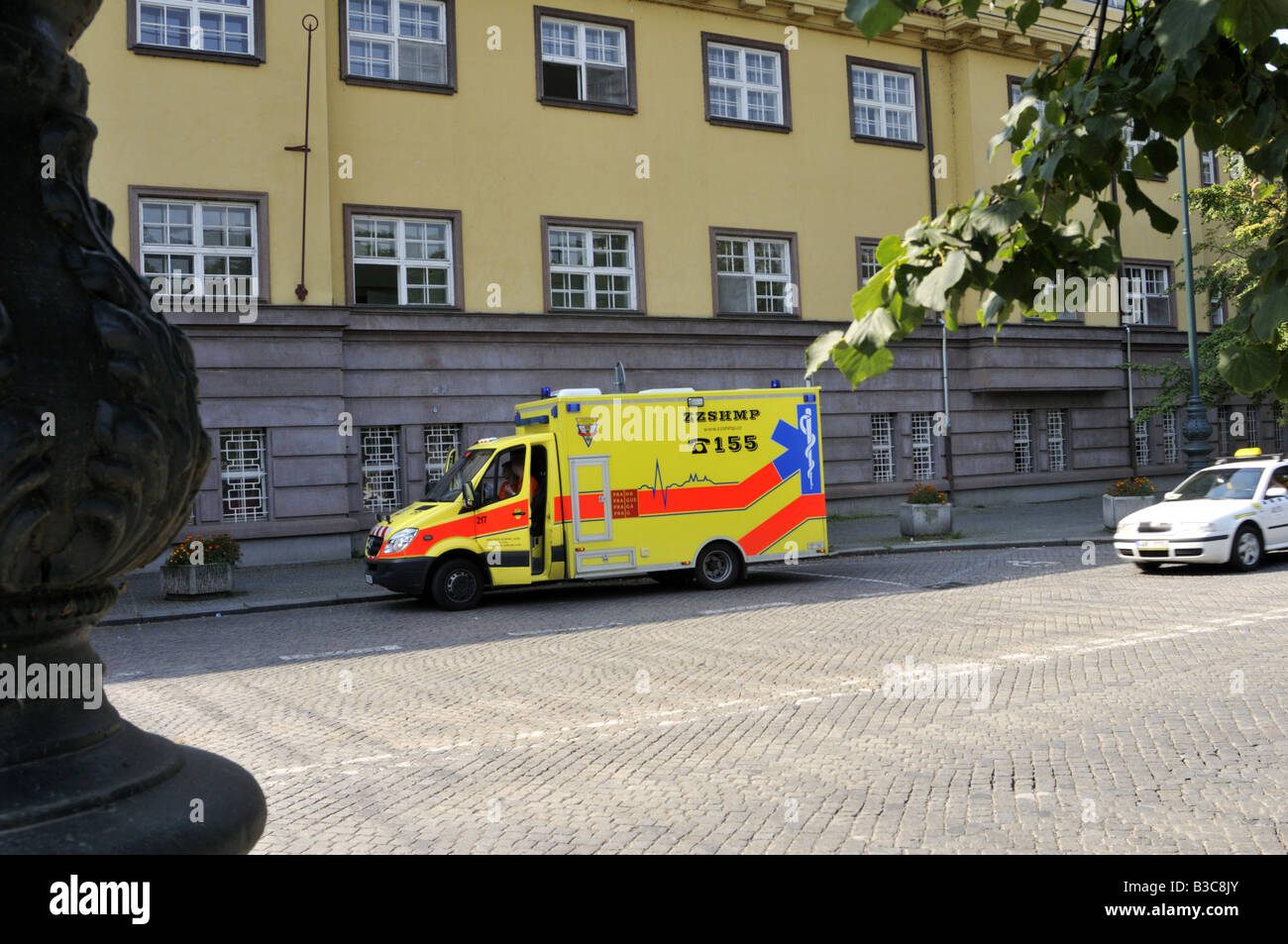 Ambulance waiting outside the Prague hospital Stock Photo - Alamy