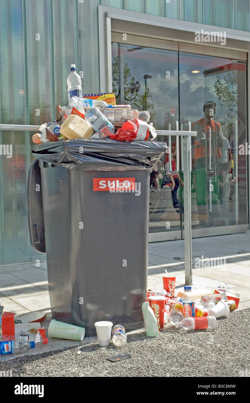 Overflowing rubbish bin at Arsenal's stadium Holloway London UK Stock ...