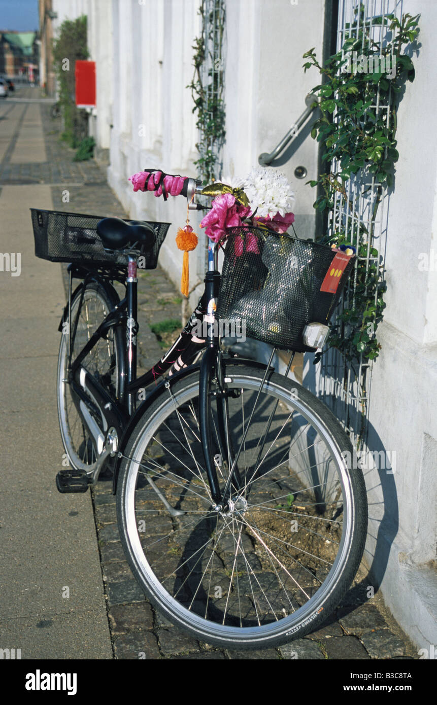 A bicycle, Copenhagen, Denmark Stock Photo - Alamy