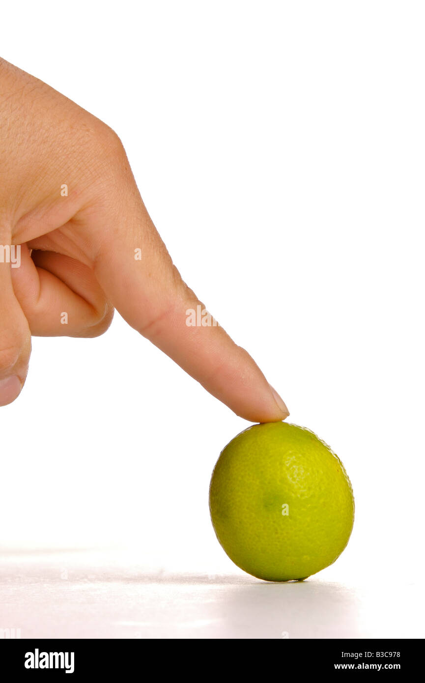 Hand and lemon hi-res stock photography and images - Alamy