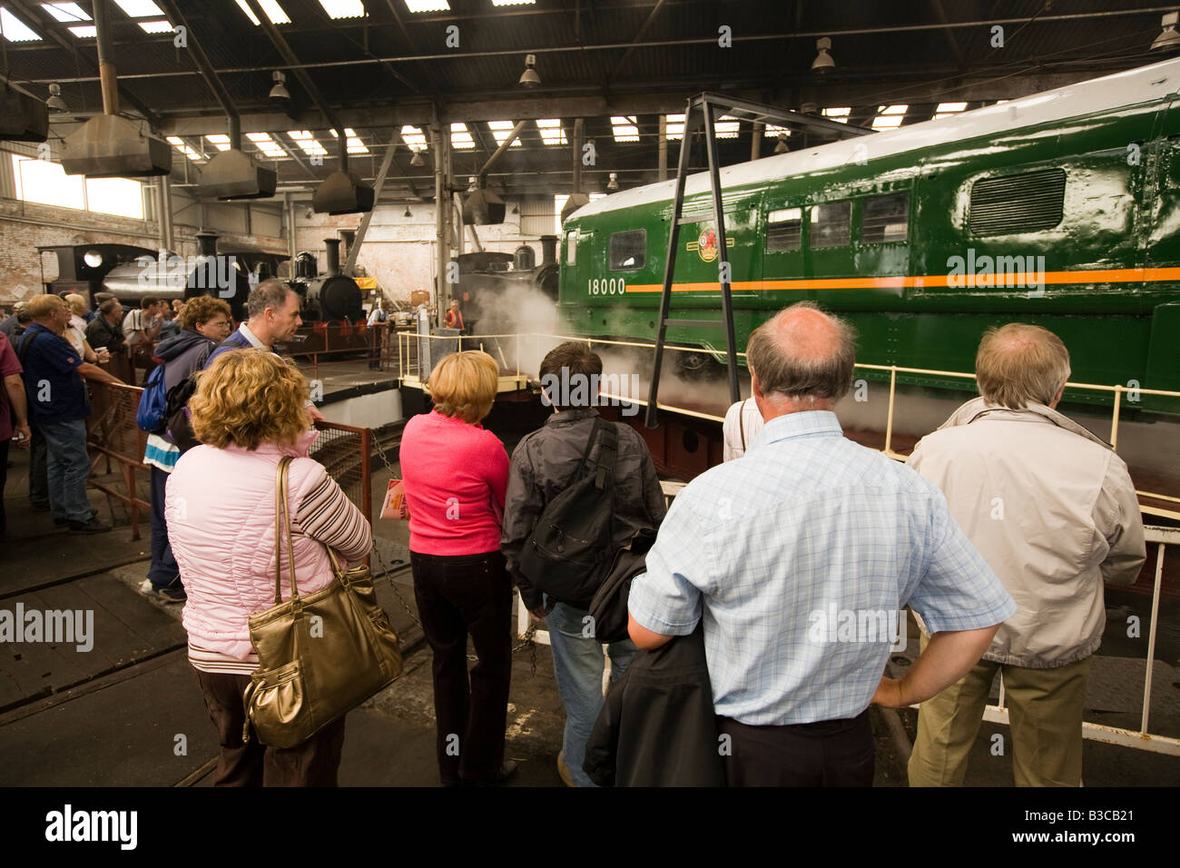 1950s roundhouse hi-res stock photography and images - Alamy