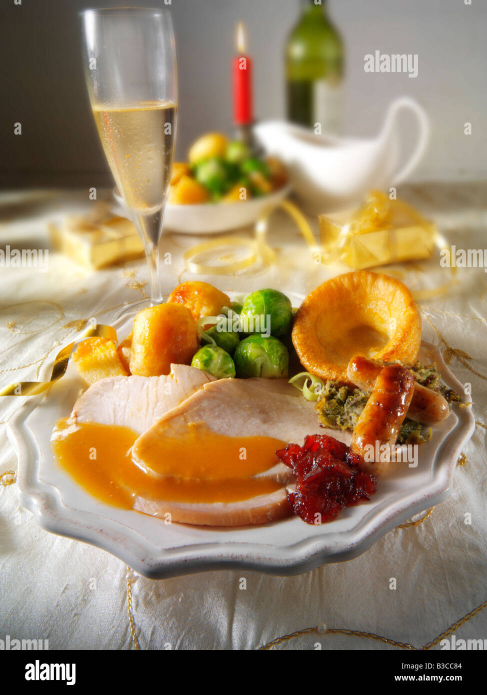 Food image of roast turkry hi-res stock photography and images - Alamy