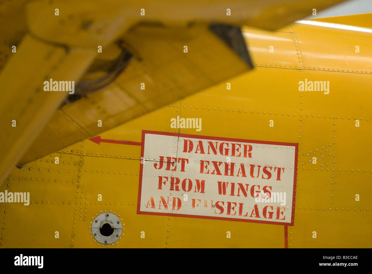 Jet exhaust hi-res stock photography and images - Alamy