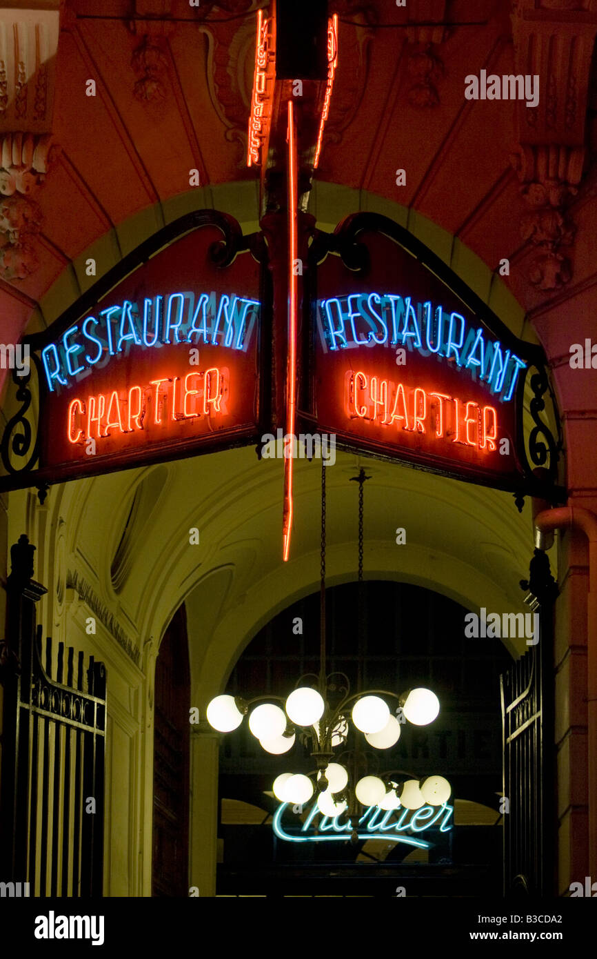 Chartier Restaurant Paris Stock Photo - Alamy