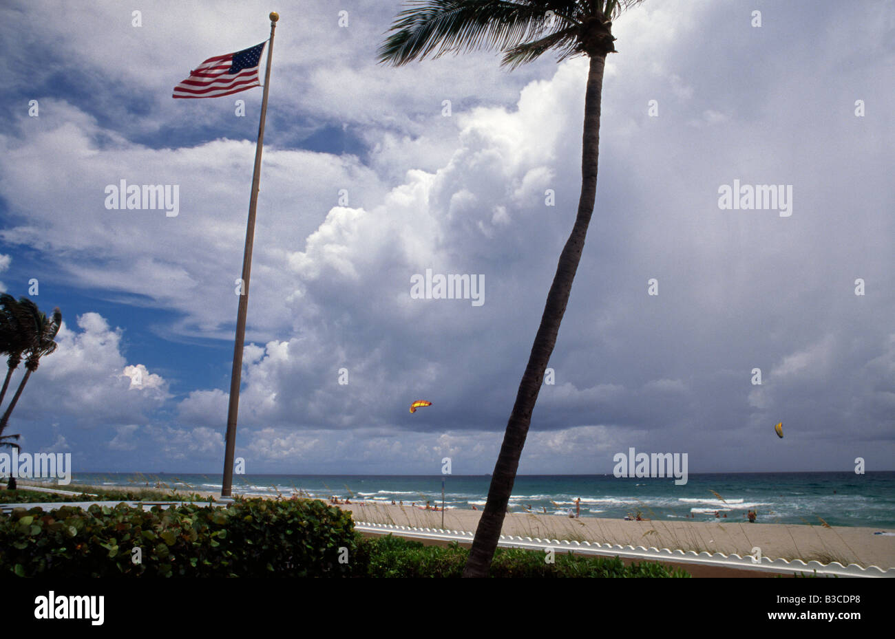 Summer beach day in Palm Beach Florida Stock Photo - Alamy