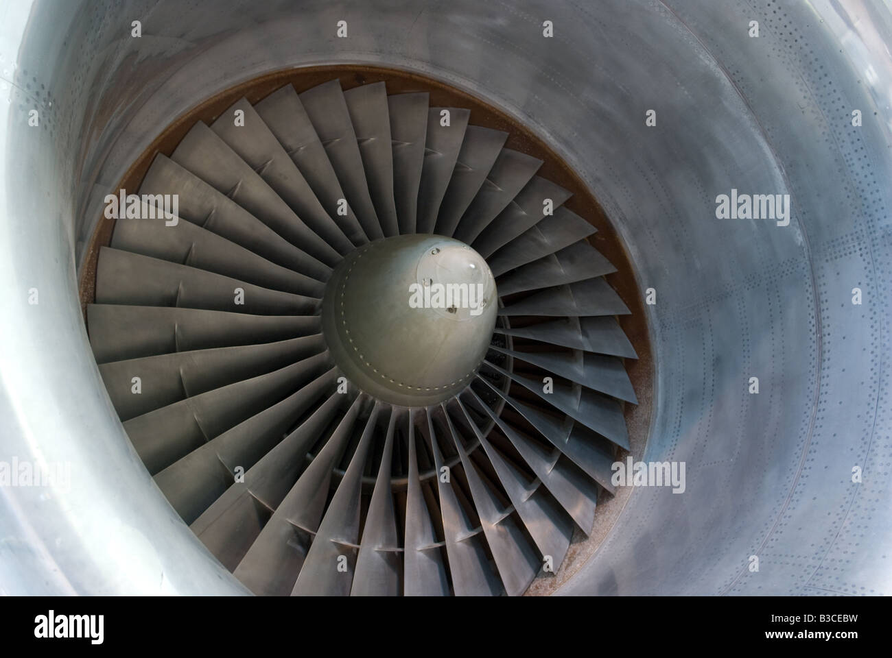 Rolls royce aircraft engine hi-res stock photography and images - Alamy