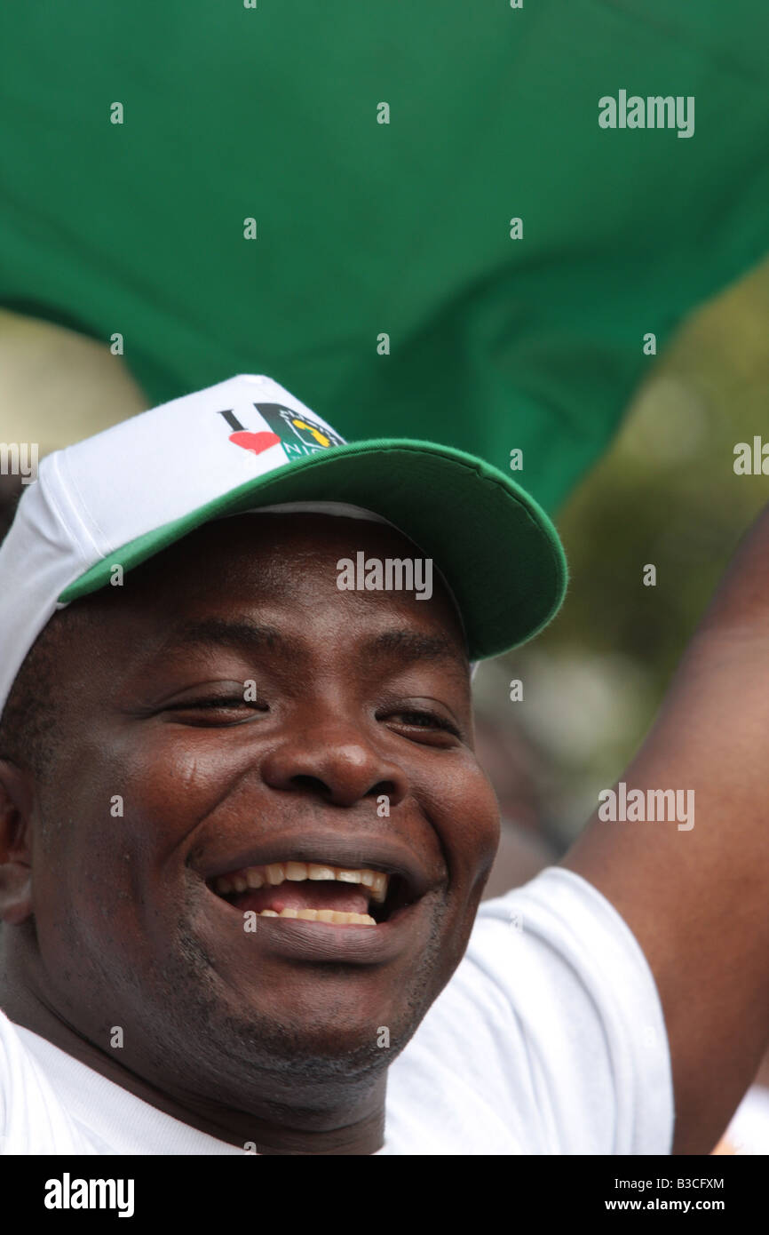 african gentleman smiling Stock Photo - Alamy
