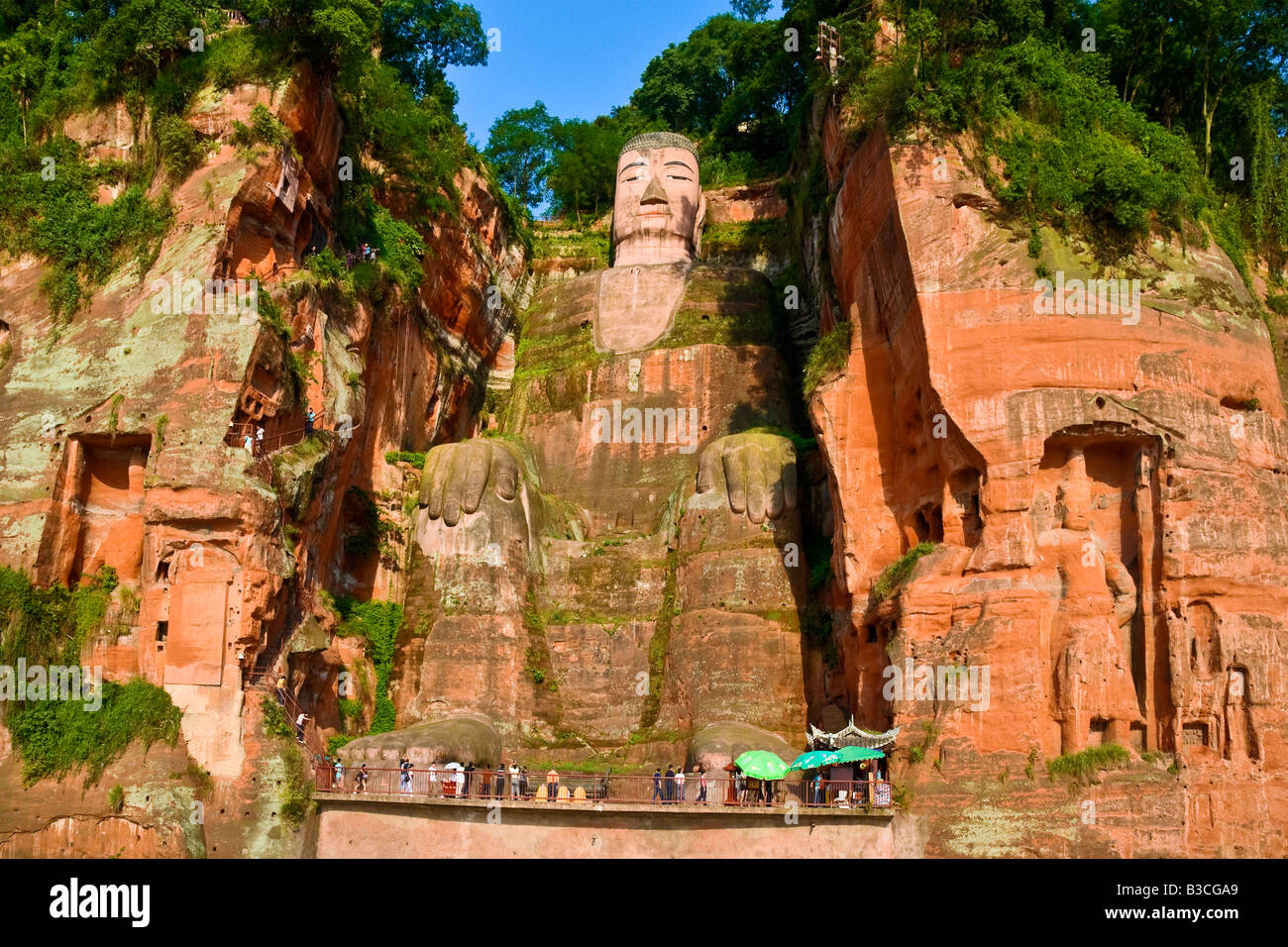 Leshan Buddha Dafo Sichuan Province China JMH3257 Stock Photo - Alamy