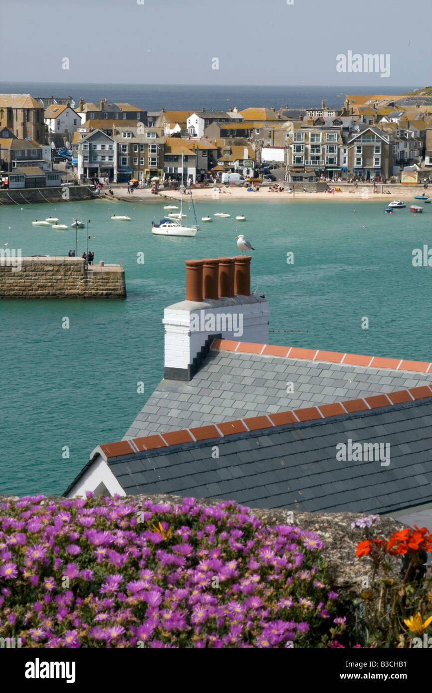 st ives cornwall seaside town centre holiday resort england uk gb Stock ...