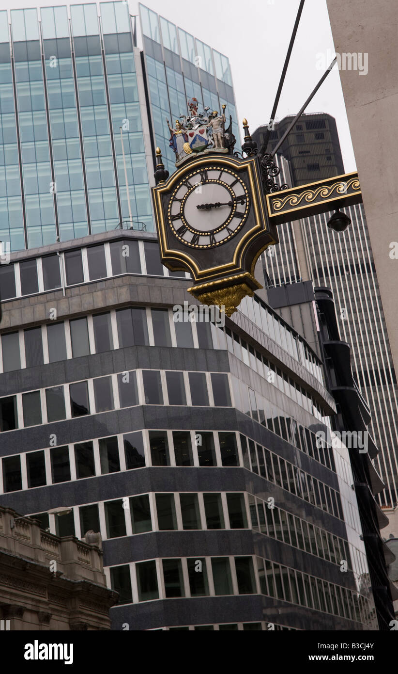 Royal exchange clock hi-res stock photography and images - Alamy