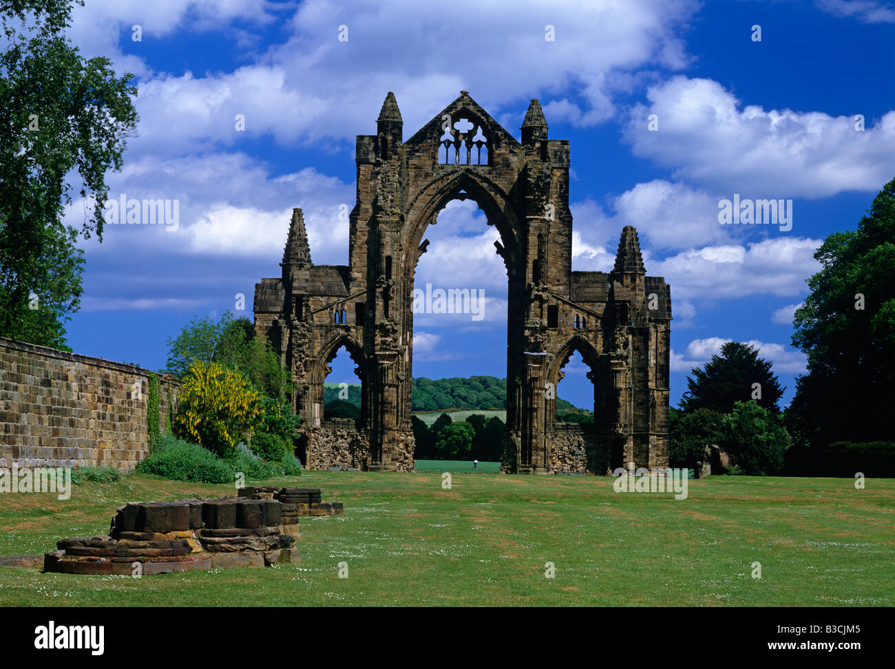 The priory arch hi-res stock photography and images - Alamy