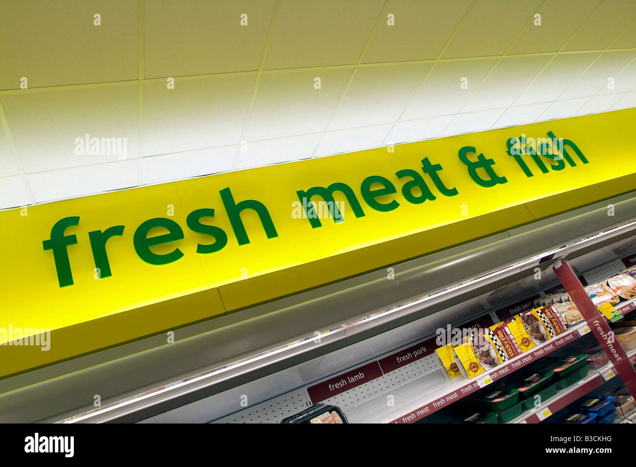 Signage in supermarket hi-res stock photography and images - Alamy