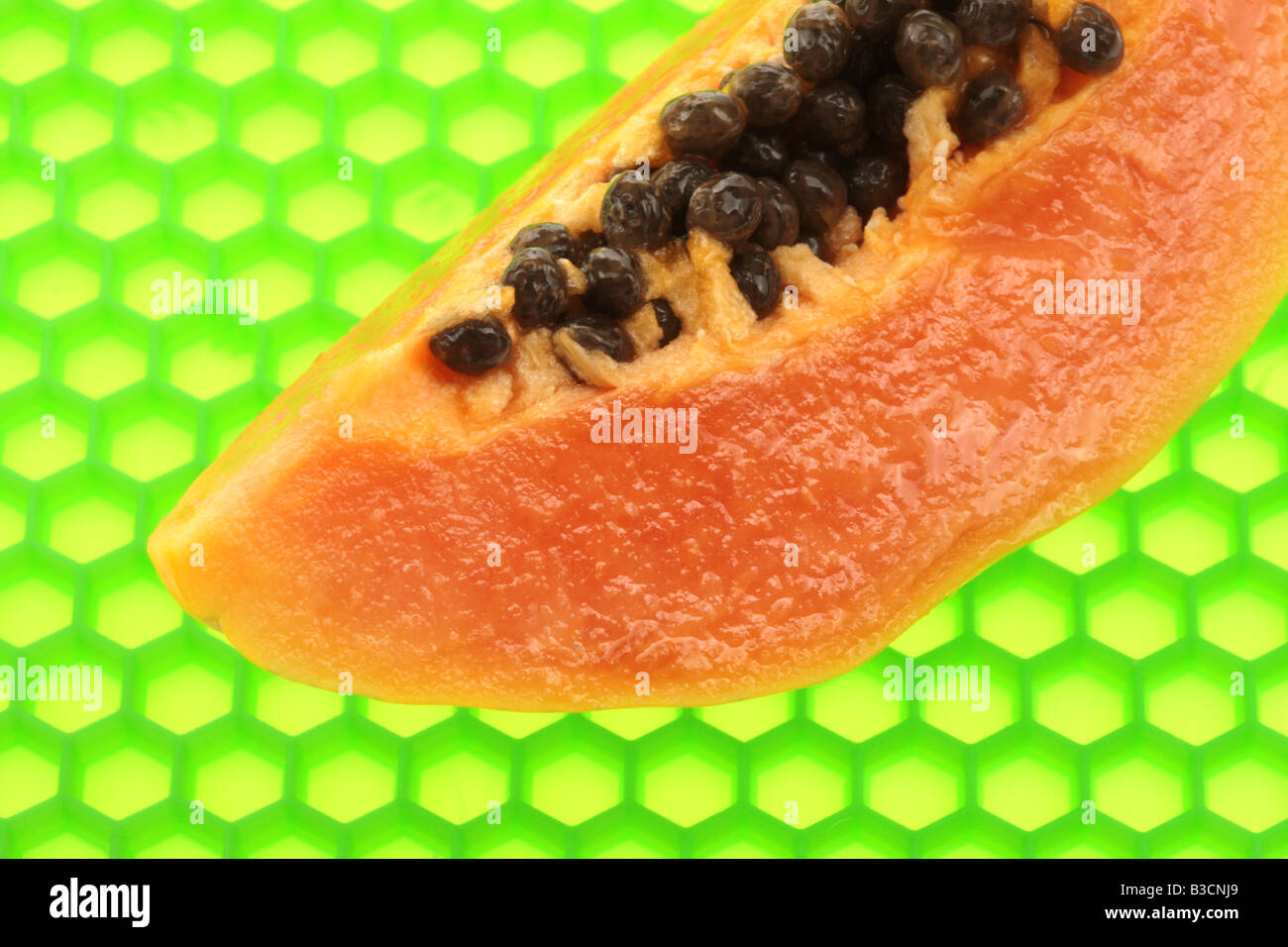 Fruit half halved papayas hi-res stock photography and images - Alamy