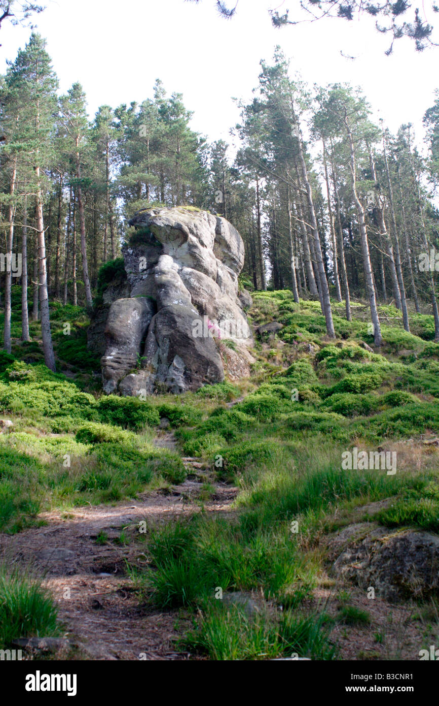 Simonside rocky outcrop hi-res stock photography and images - Alamy